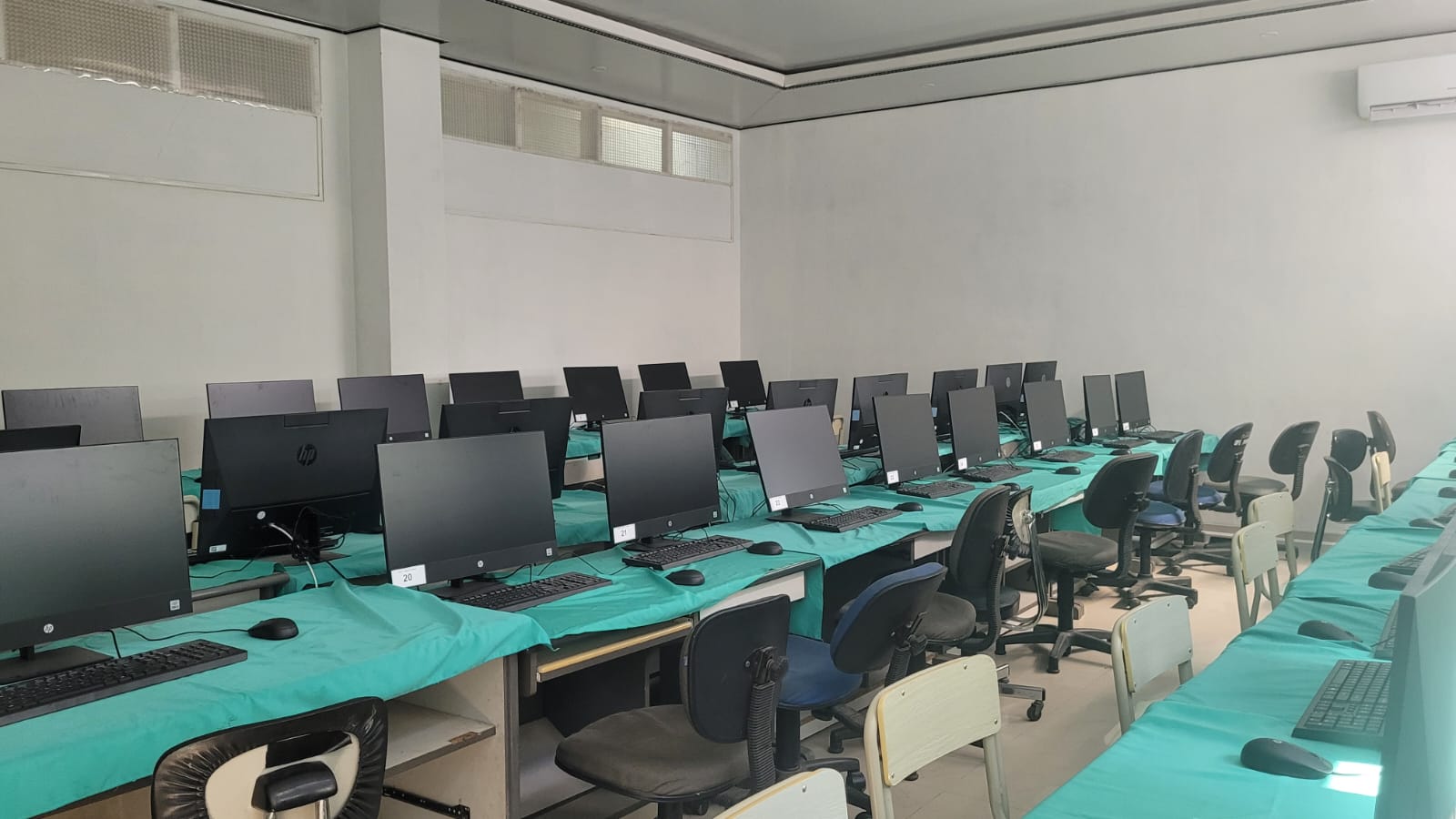 Studio Gambar - Program Sarjana Teknik Sipil
